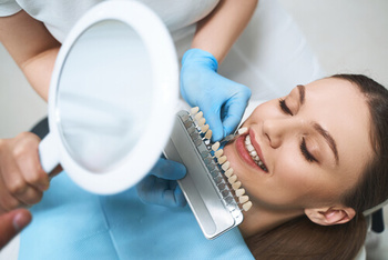 Why Do My Teeth Feel Loose? Causes and Effective Remedies